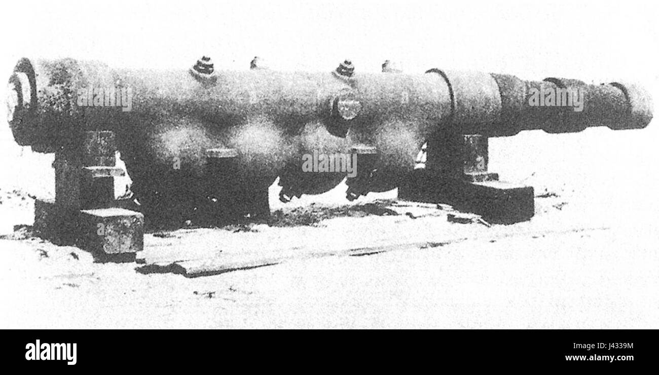 Cannon range Cut Out Stock Images & Pictures - Alamy