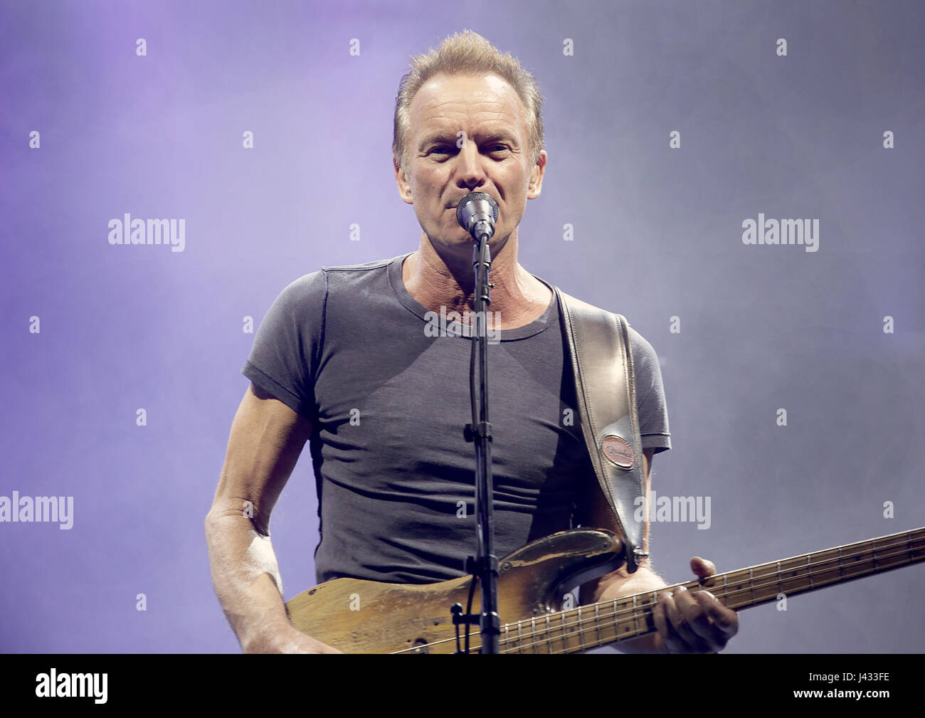 Sting performing at Manchester O2 Apollo Featuring: Sting, Gordon ...