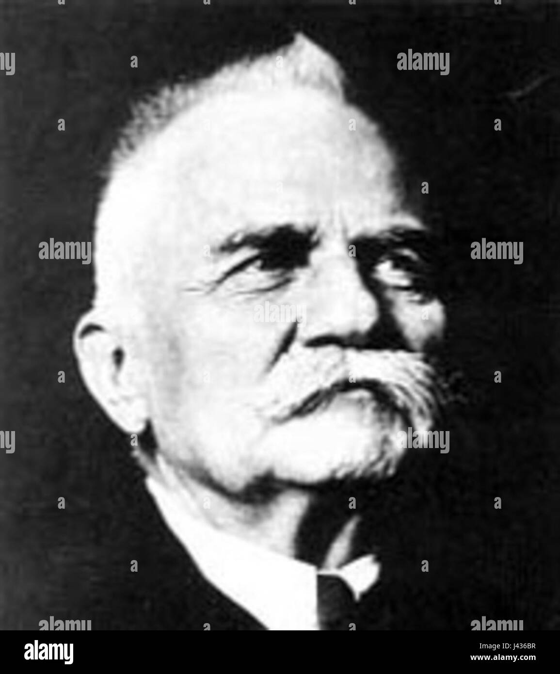 Davidovic hi-res stock photography and images - Alamy