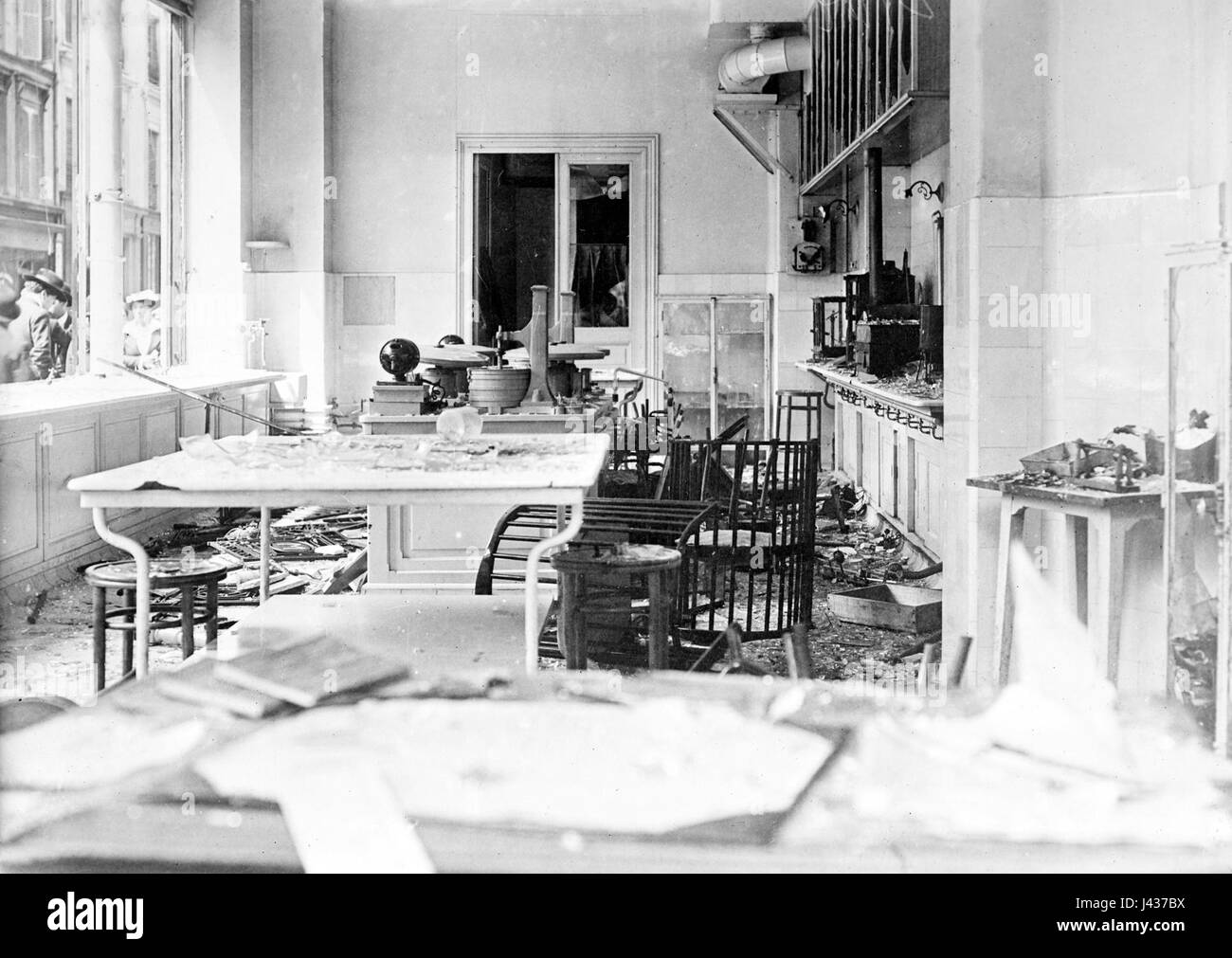 Laboratory production products Black and White Stock Photos & Images ...