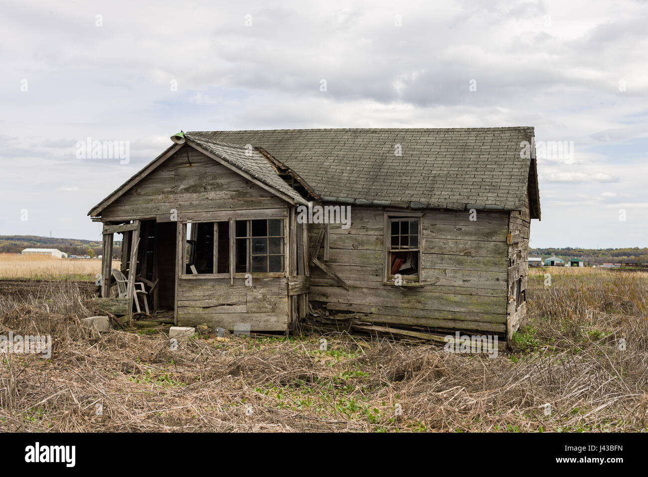 Very old farm house hi-res stock photography and images - Alamy