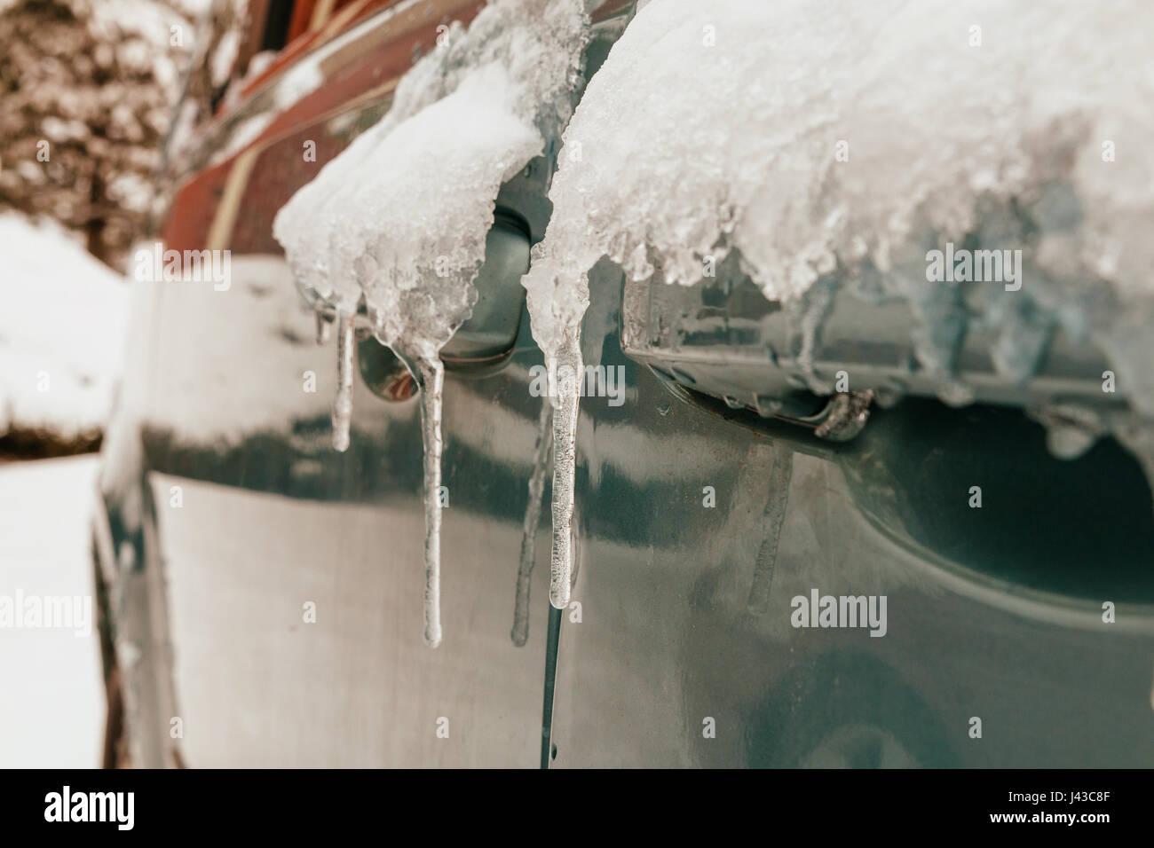 Car snow winter melt spring hi-res stock photography and images - Alamy