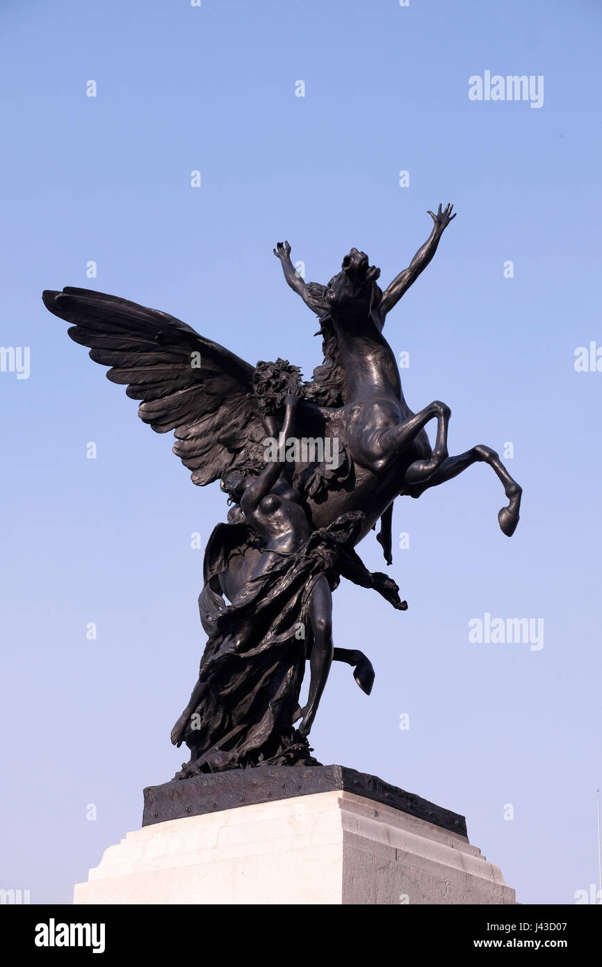 Pegasus sculpture by Agustin Querol in front of Palacio de Bellas Artes ...