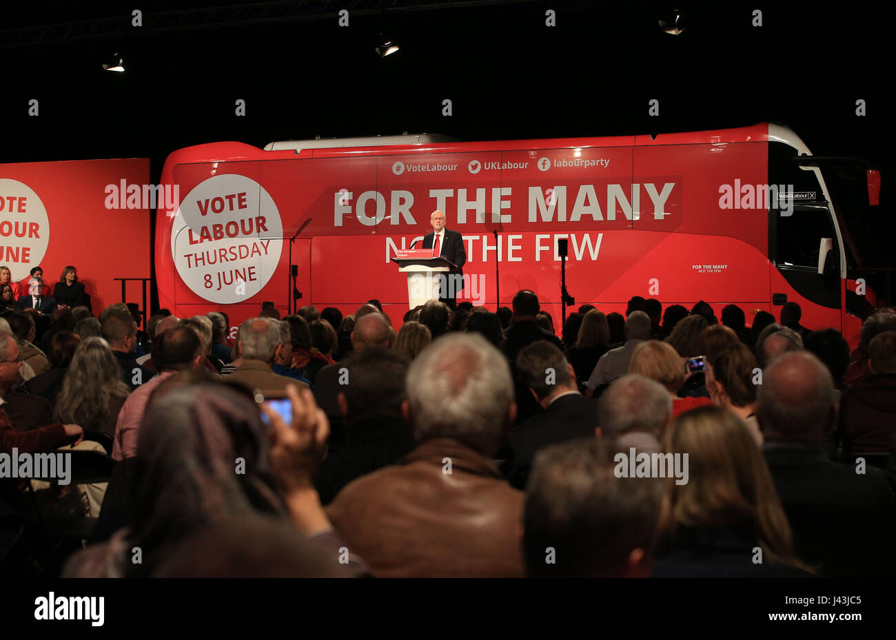 Labour leader Jeremy Corbyn launches the party's General Election ...