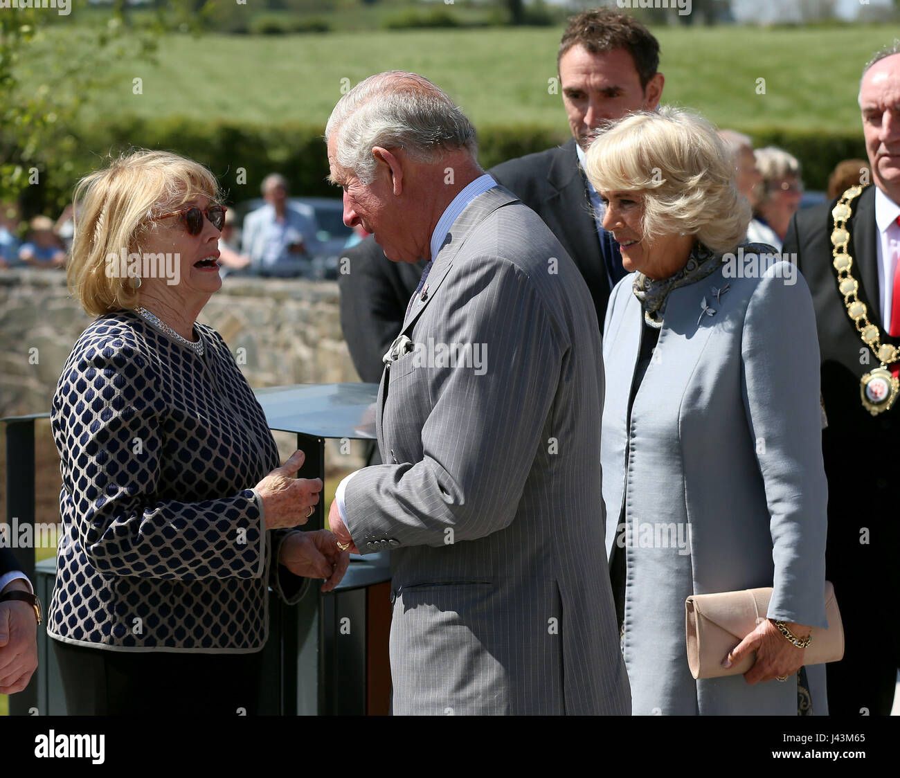 The Prince of Wales and Duchess of Cornwall meet Seamus Heaney's wife ...