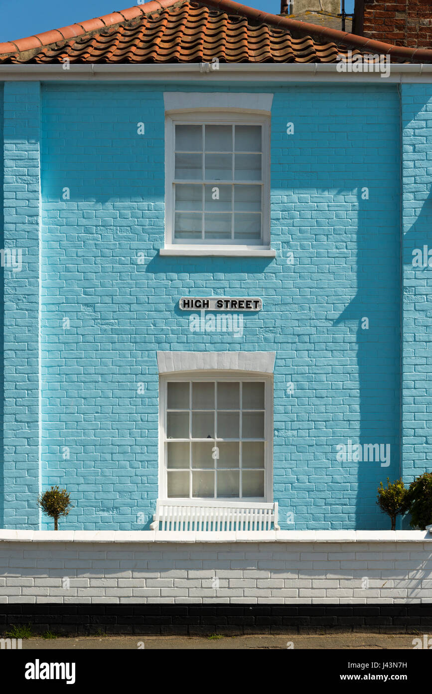 Pretty coastal home uk hi-res stock photography and images - Alamy