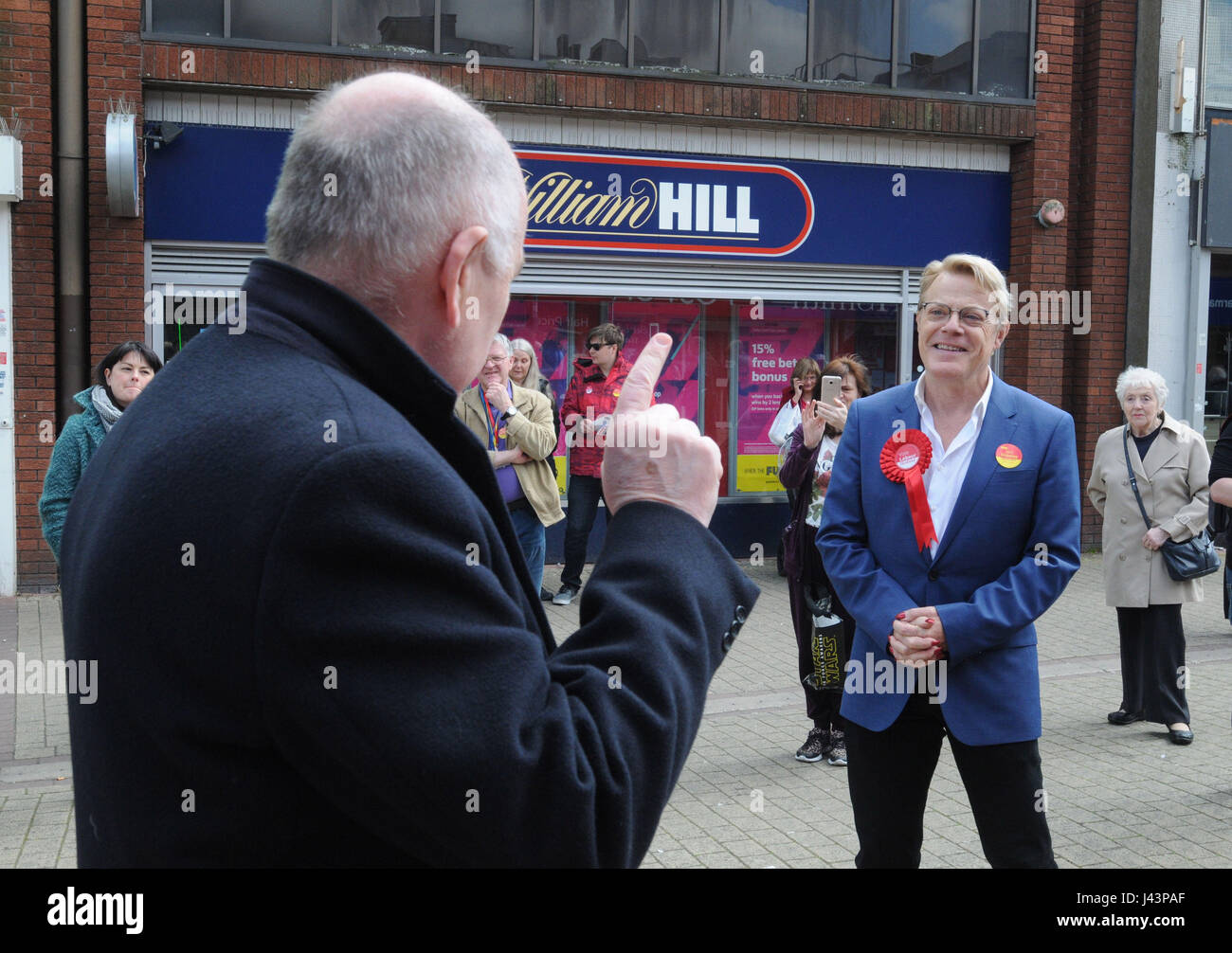 Eddie Izzard (right) and Labour candidate Jack Dromey (centre ...