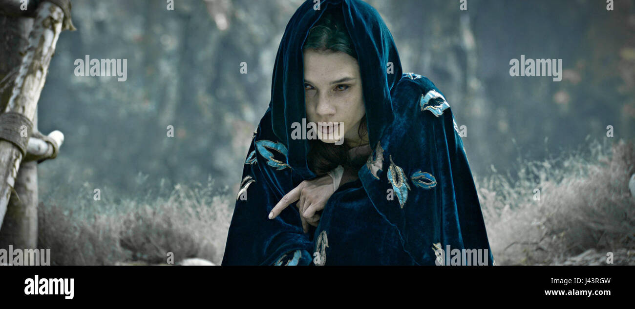 KING ARTHUR: LEGEND OF THE SWORD, Astrid Berges-Frisbey, 2017. © Warner ...