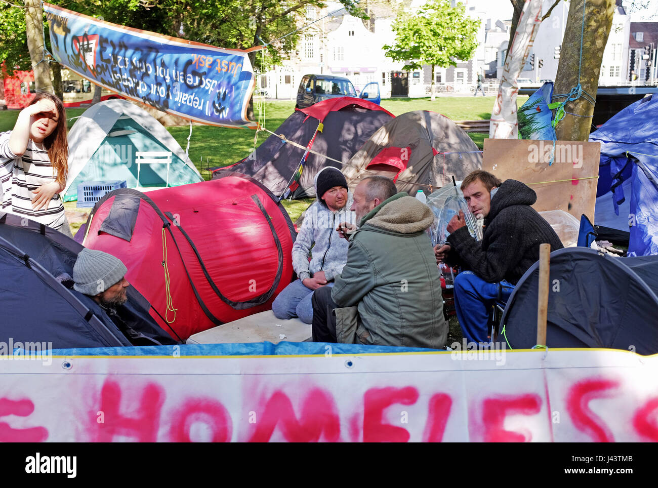 Homelss hi-res stock photography and images - Alamy