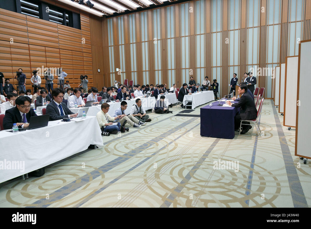 Showa Shell Sekiyu High Resolution Stock Photography and Images - Alamy