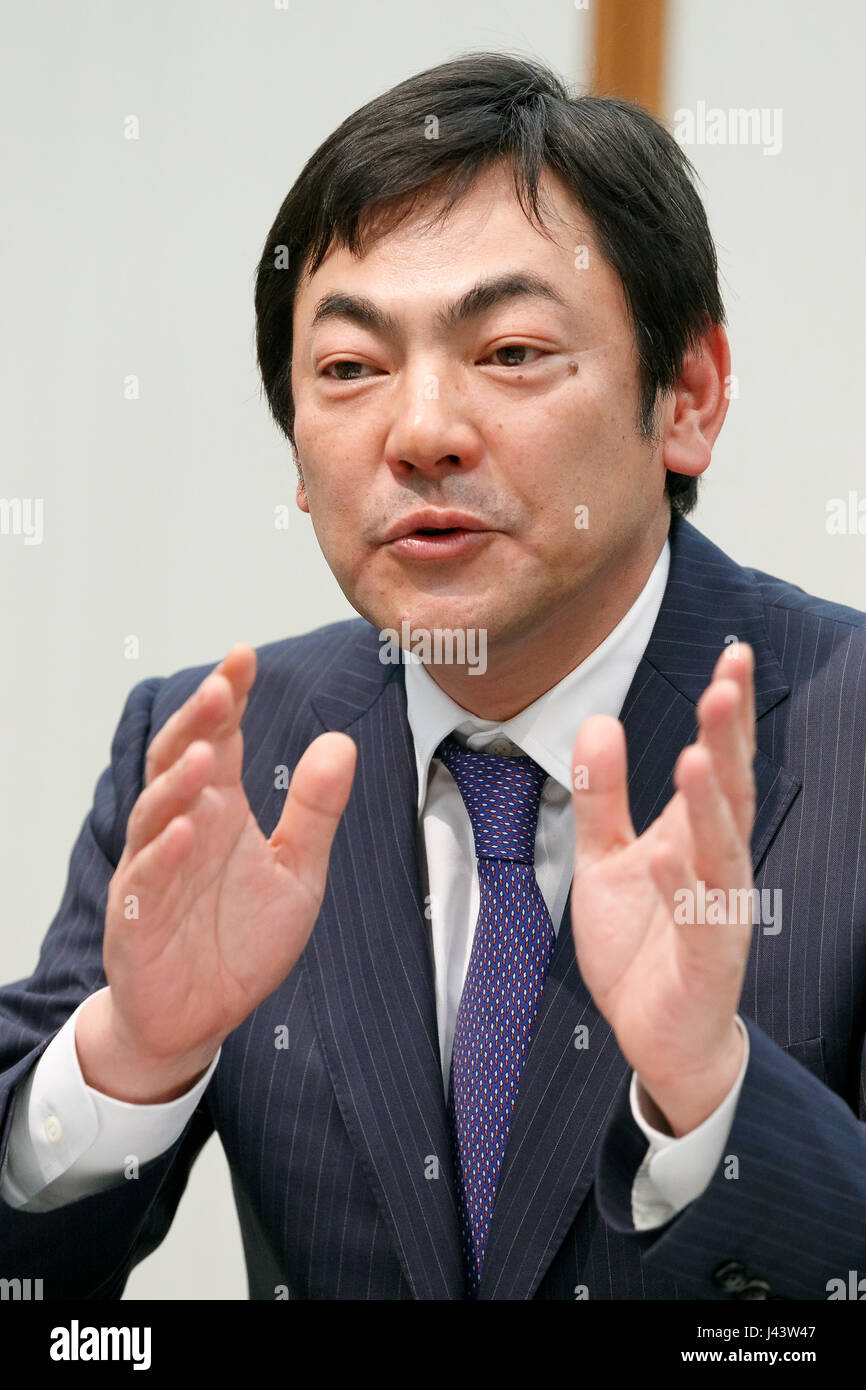 Hiroshi Watanabe Executive Officer of Showa Shell Sekiyu KK answers ...