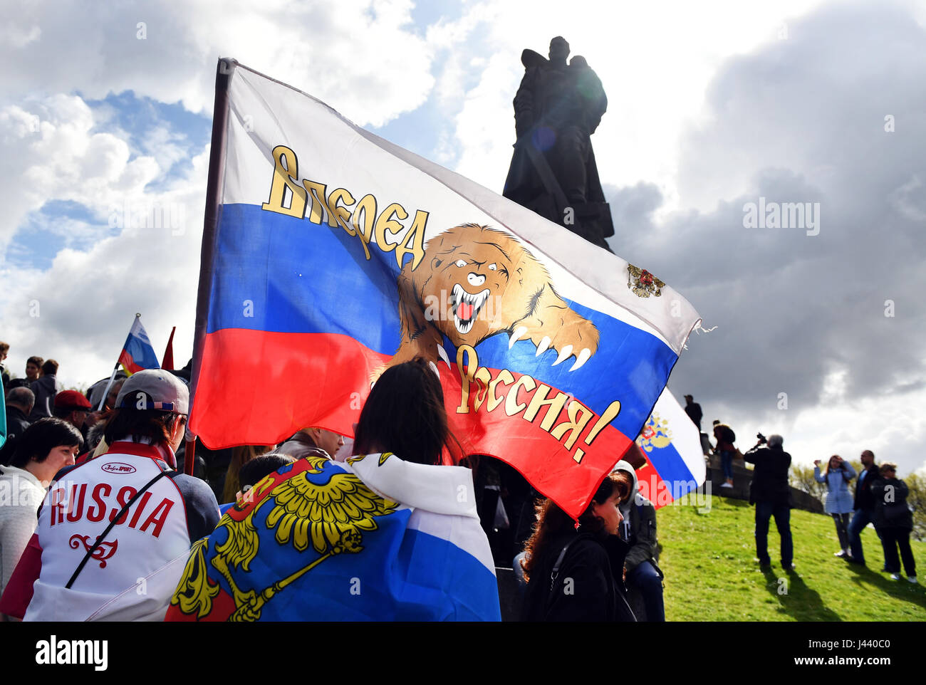 Night wolves motorcycle club hi-res stock photography and images - Alamy