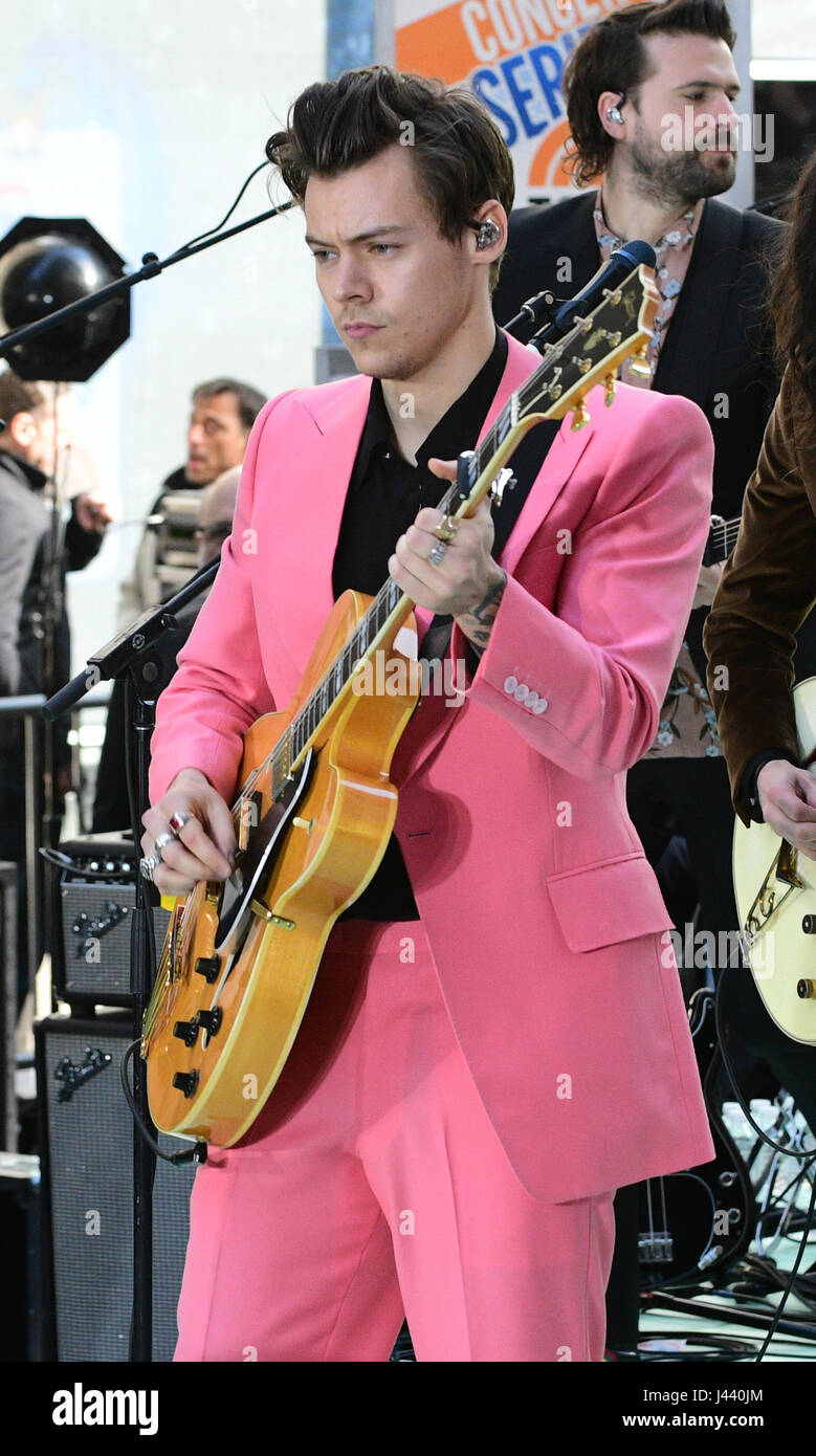 New York, USA. 9th May, 2017. Harry Styles performs on NBC's Today Show ...