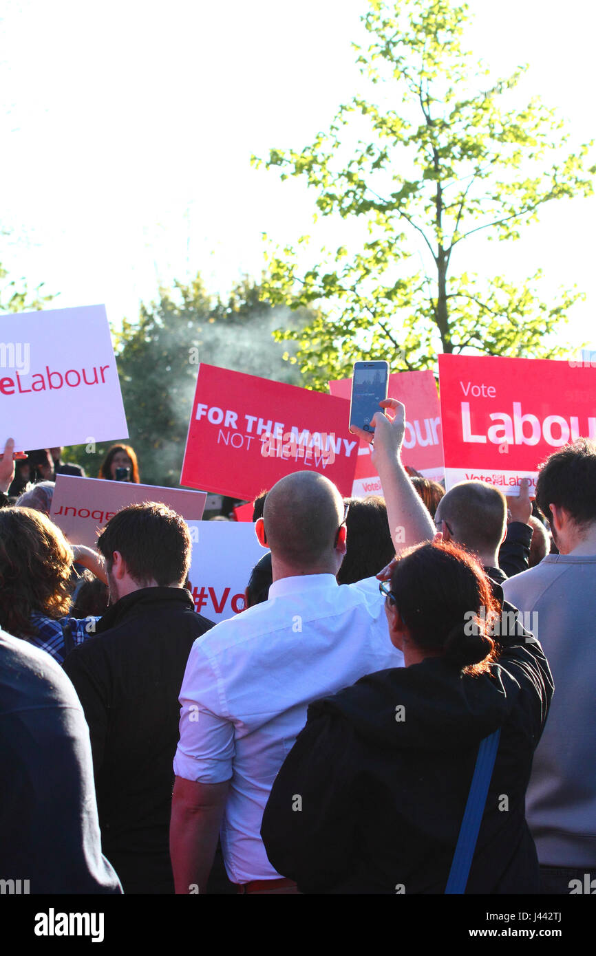 Labour party general election hi-res stock photography and images - Alamy
