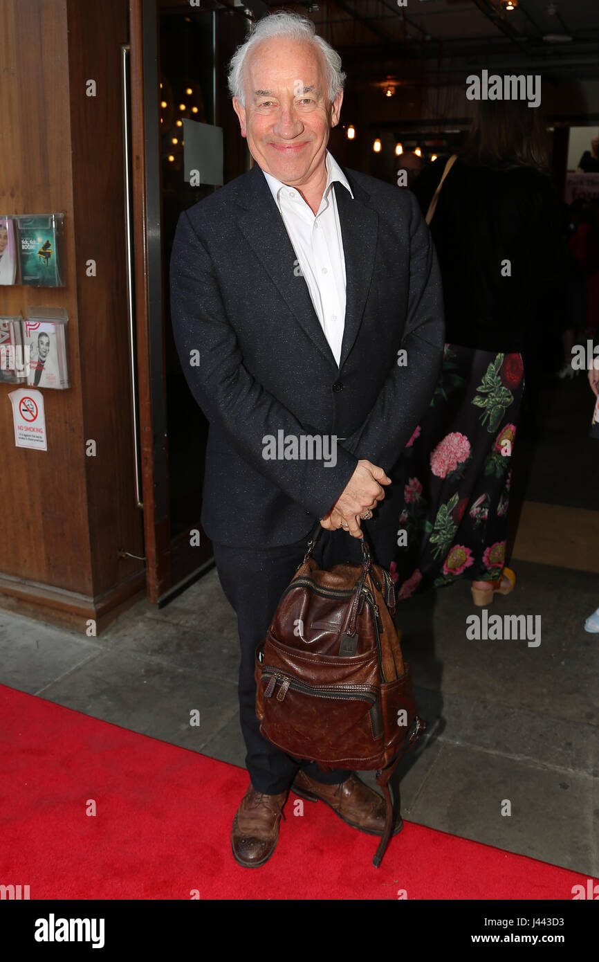 London, UK. 9th May, 2017. Simon Callow arrives at Park Theatre. Stars ...