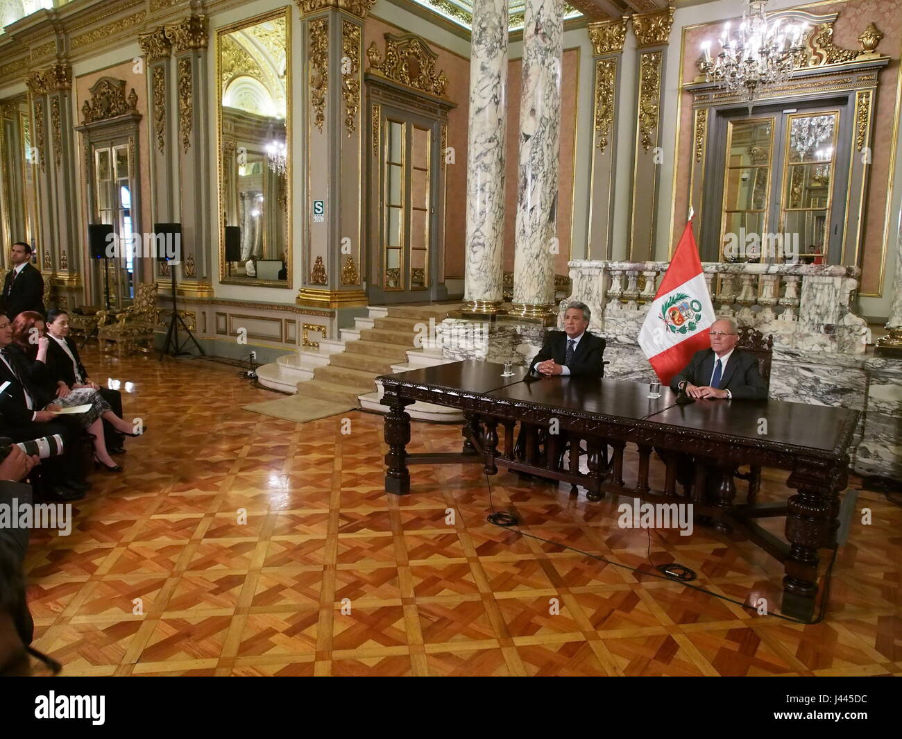 Government of lenin moreno hi-res stock photography and images - Alamy