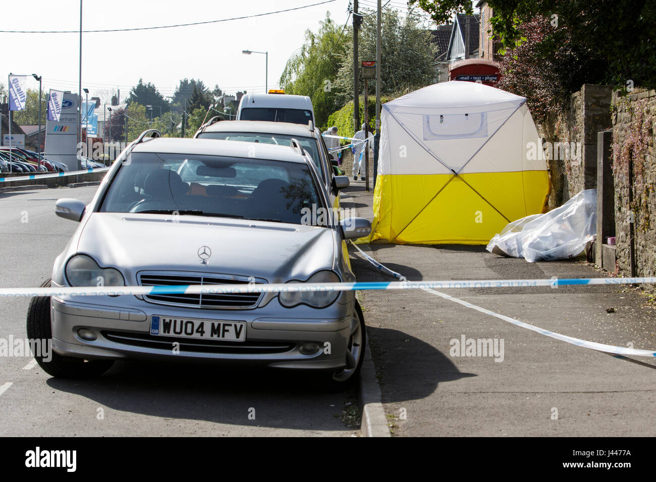 Police officers forensic officer hi-res stock photography and images ...