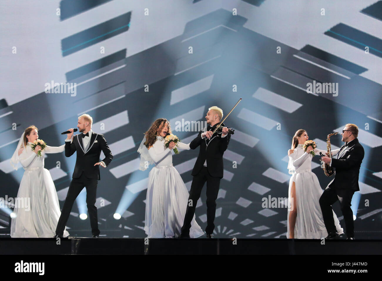 Eurovision singer hi-res stock photography and images - Alamy