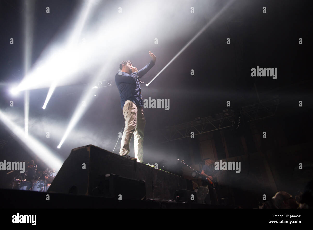 Deftones band on stage hi-res stock photography and images - Alamy