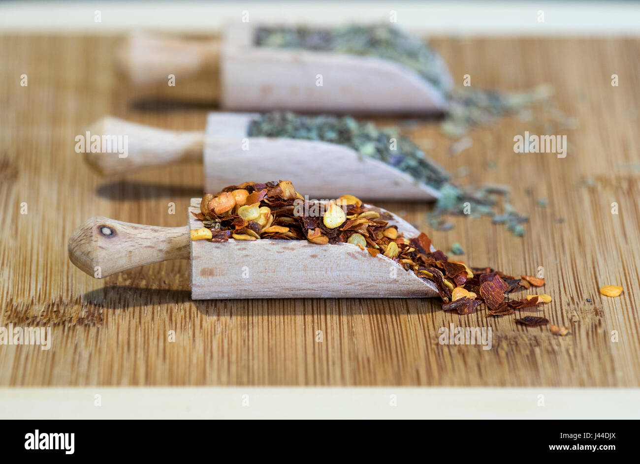 Spice scoops hi-res stock photography and images - Alamy