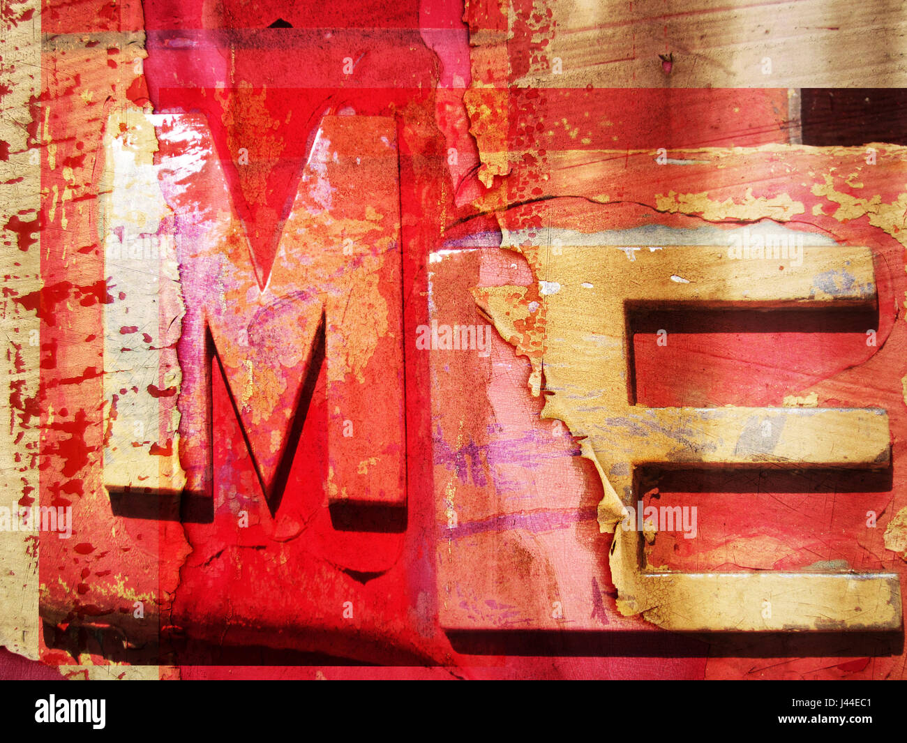 Textured letters spelling the word "me Stock Photo - Alamy