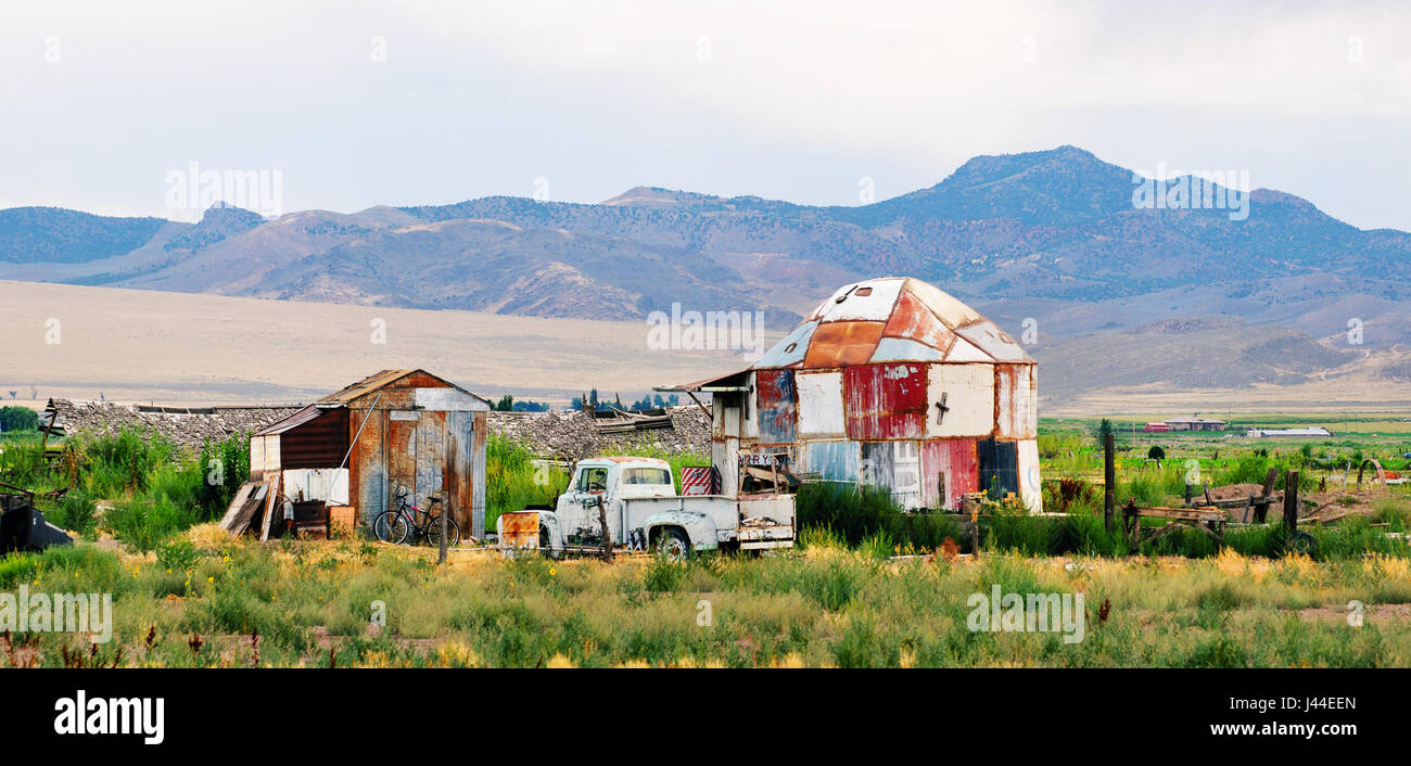 Redneck truck hi-res stock photography and images - Alamy