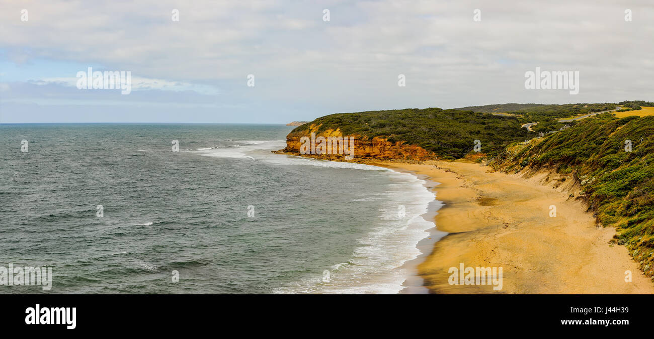 The Sunny coast of the Pacific ocean Stock Photo - Alamy
