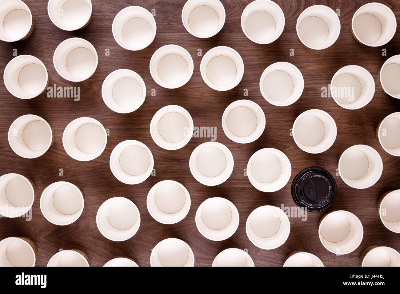 Lots of cups hi-res stock photography and images - Alamy