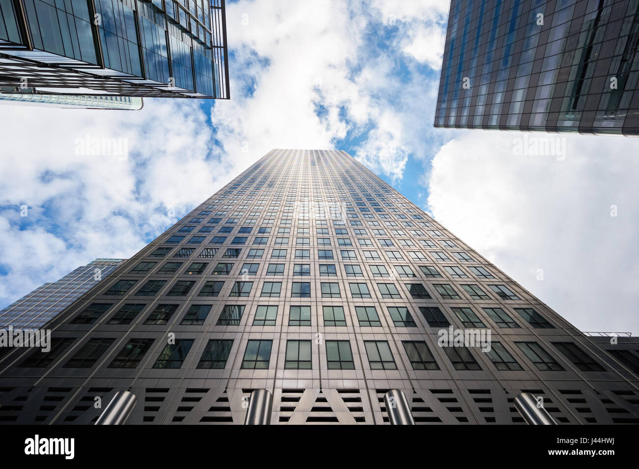 One Canada Square skyscraper in Canary Wharf, London United Kingdom UK ...