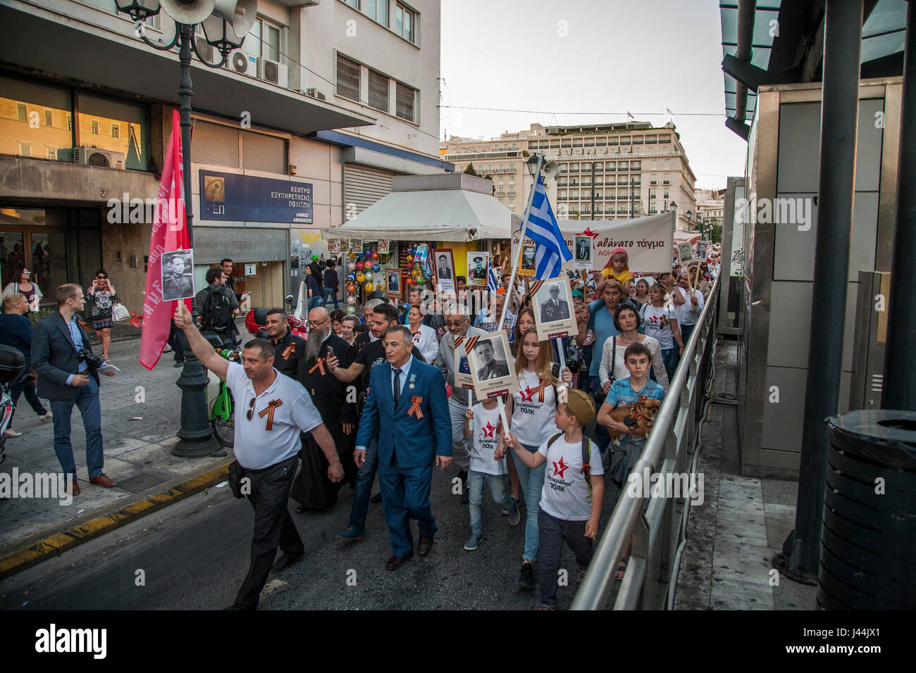 Athens, Greece. 9th May, 2017. Greek Russians in Athens commemorate the ...