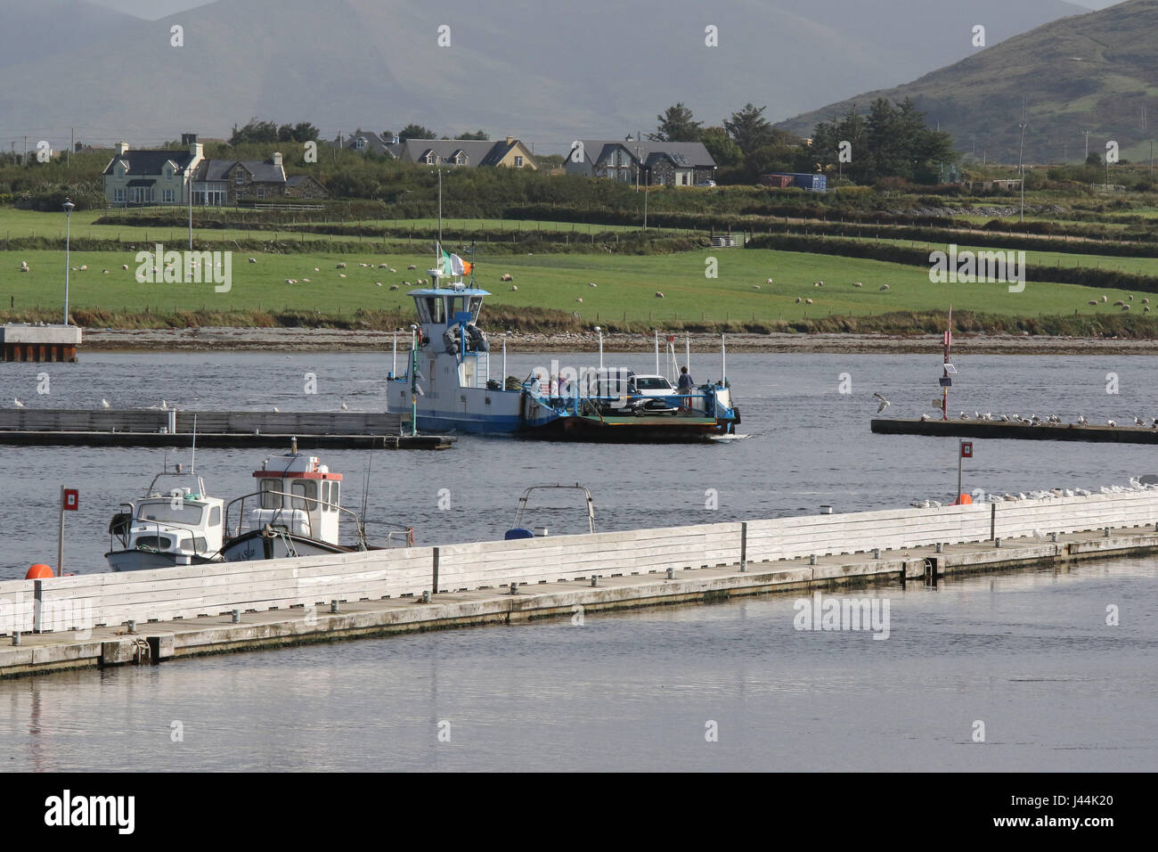God met ons iii ferry hi-res stock photography and images - Alamy