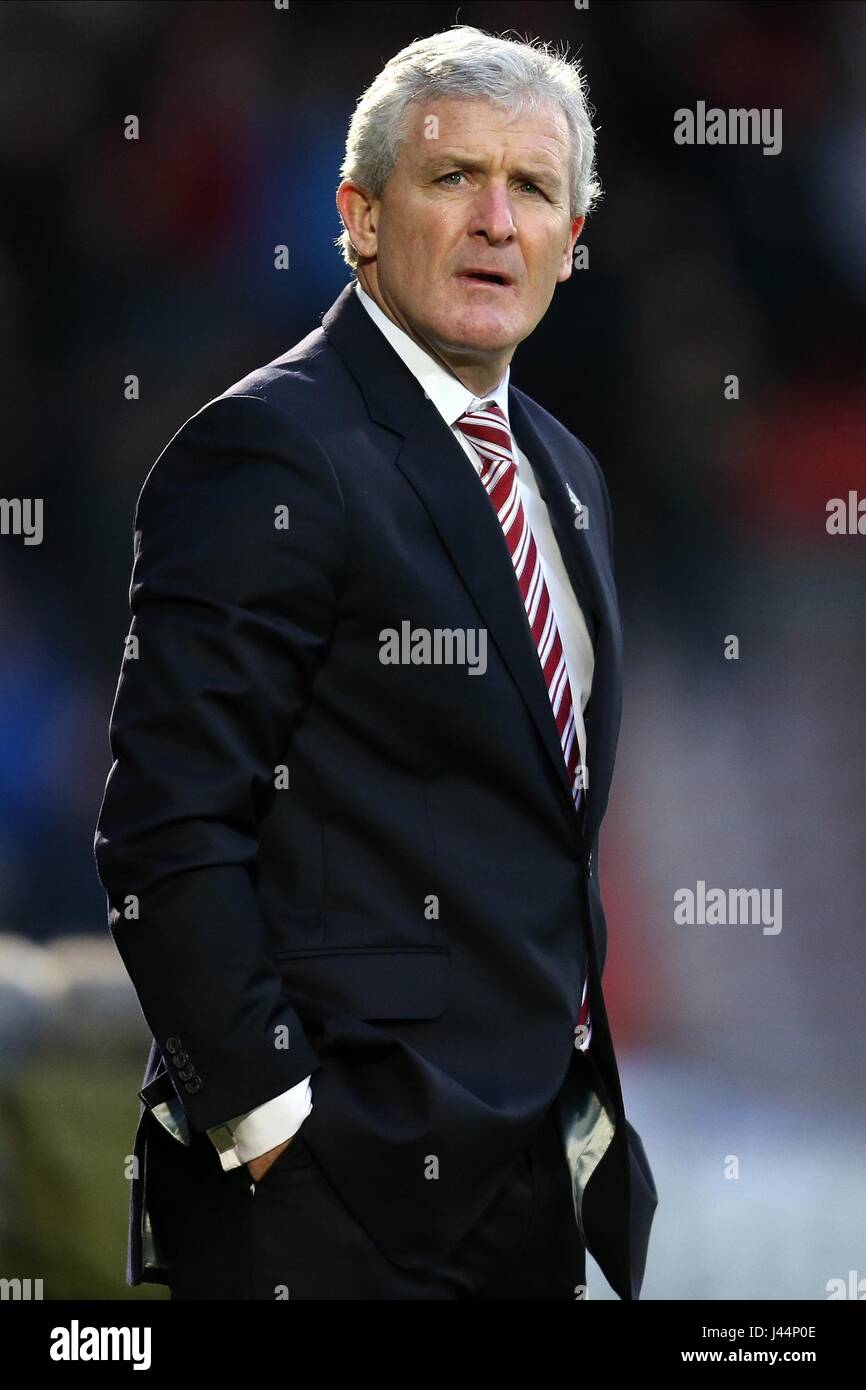 MARK HUGHES STOKE CITY FC MANAGER STOKE CITY FC MANAGER KEEPMOAT ...