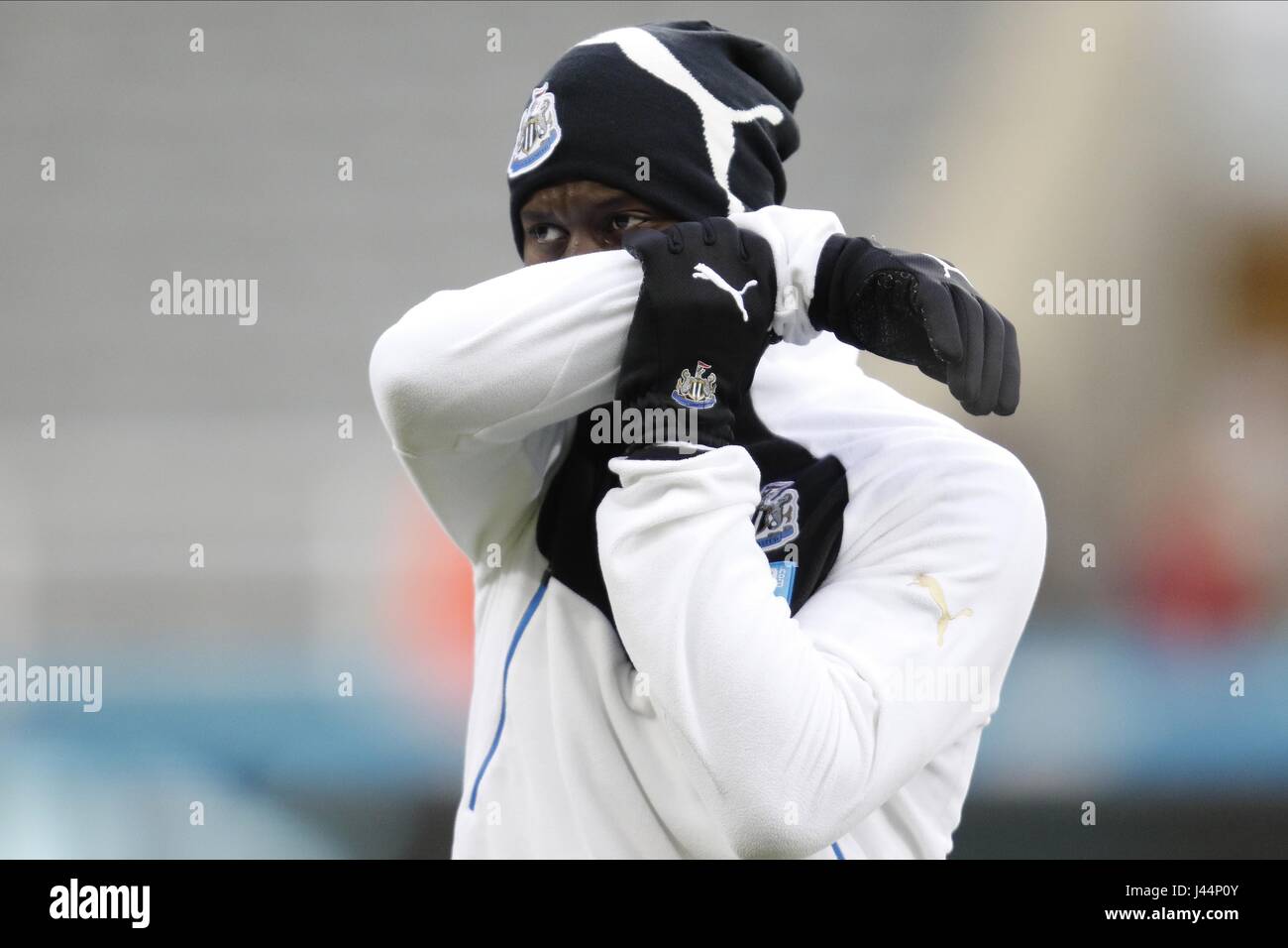 HENRI SAIVET NEWCASTLE UNITED FC ST JAMES PARK NEWCASTLE ENGLAND 16 ...