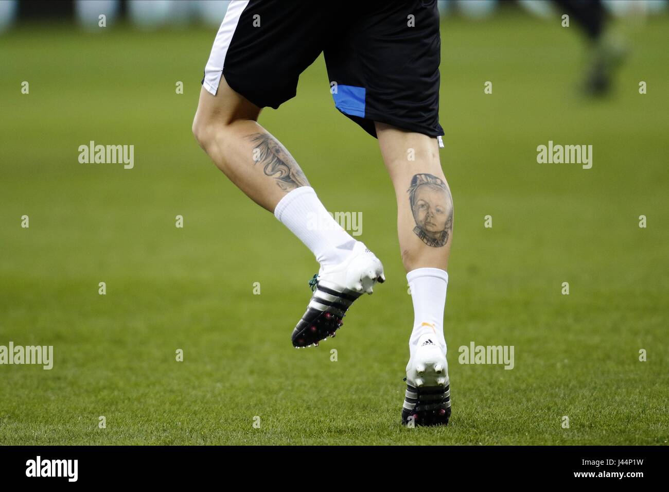 Jonjo shelvey tattoos newcastle united hi-res stock photography and ...