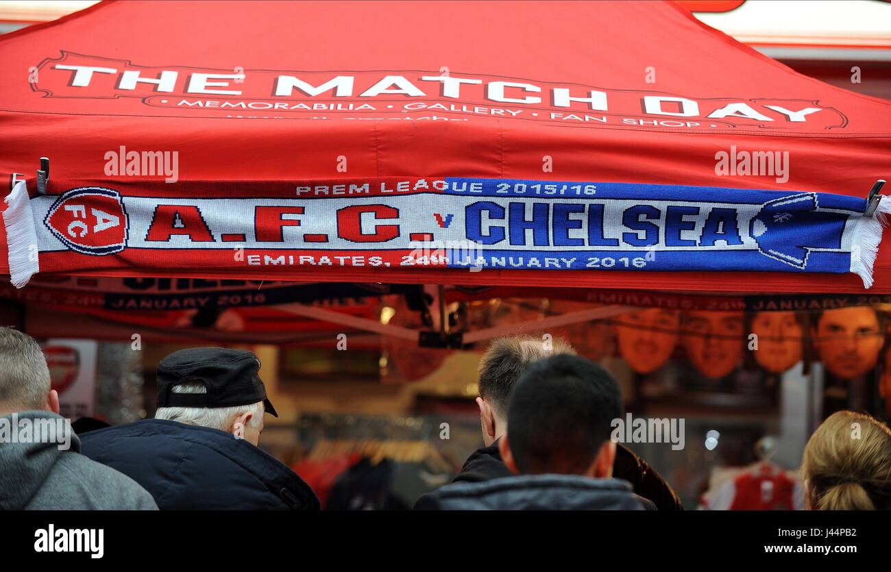 Stadium merchandise hi-res stock photography and images - Alamy