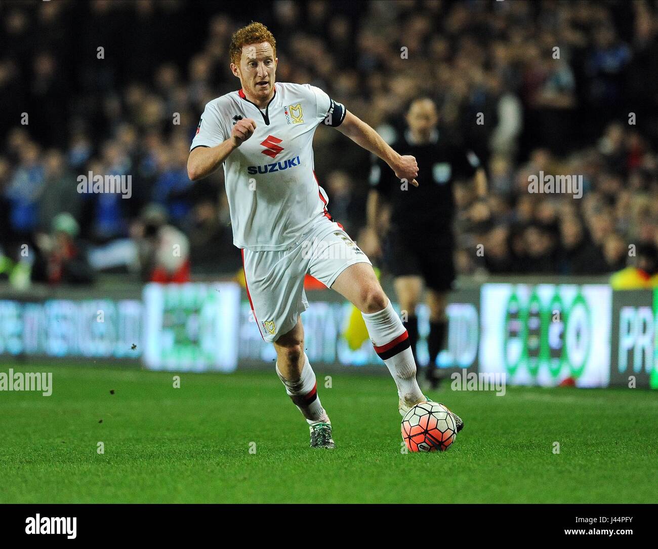 Football dean lewington hi-res stock photography and images - Alamy