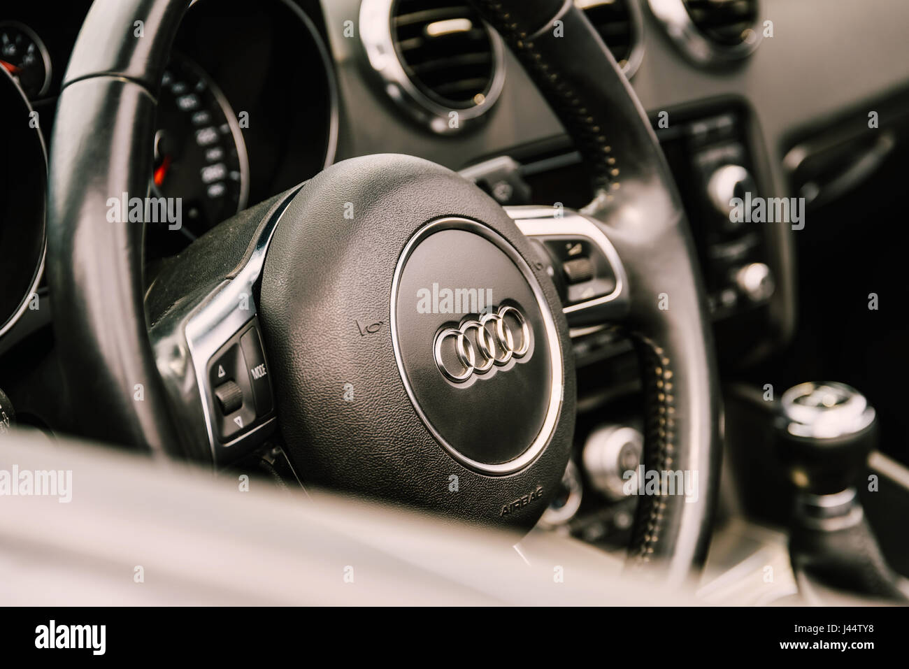 Audi dashboard hi-res stock photography and images - Alamy