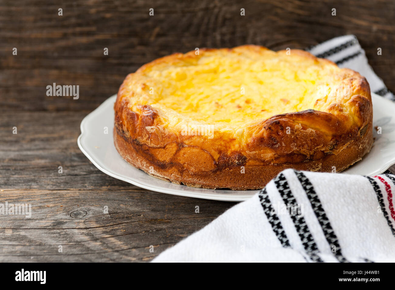 Pasca- Traditional cheese cake for Easter Stock Photo - Alamy