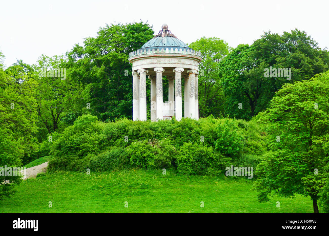 Monopteros tower hi-res stock photography and images - Alamy