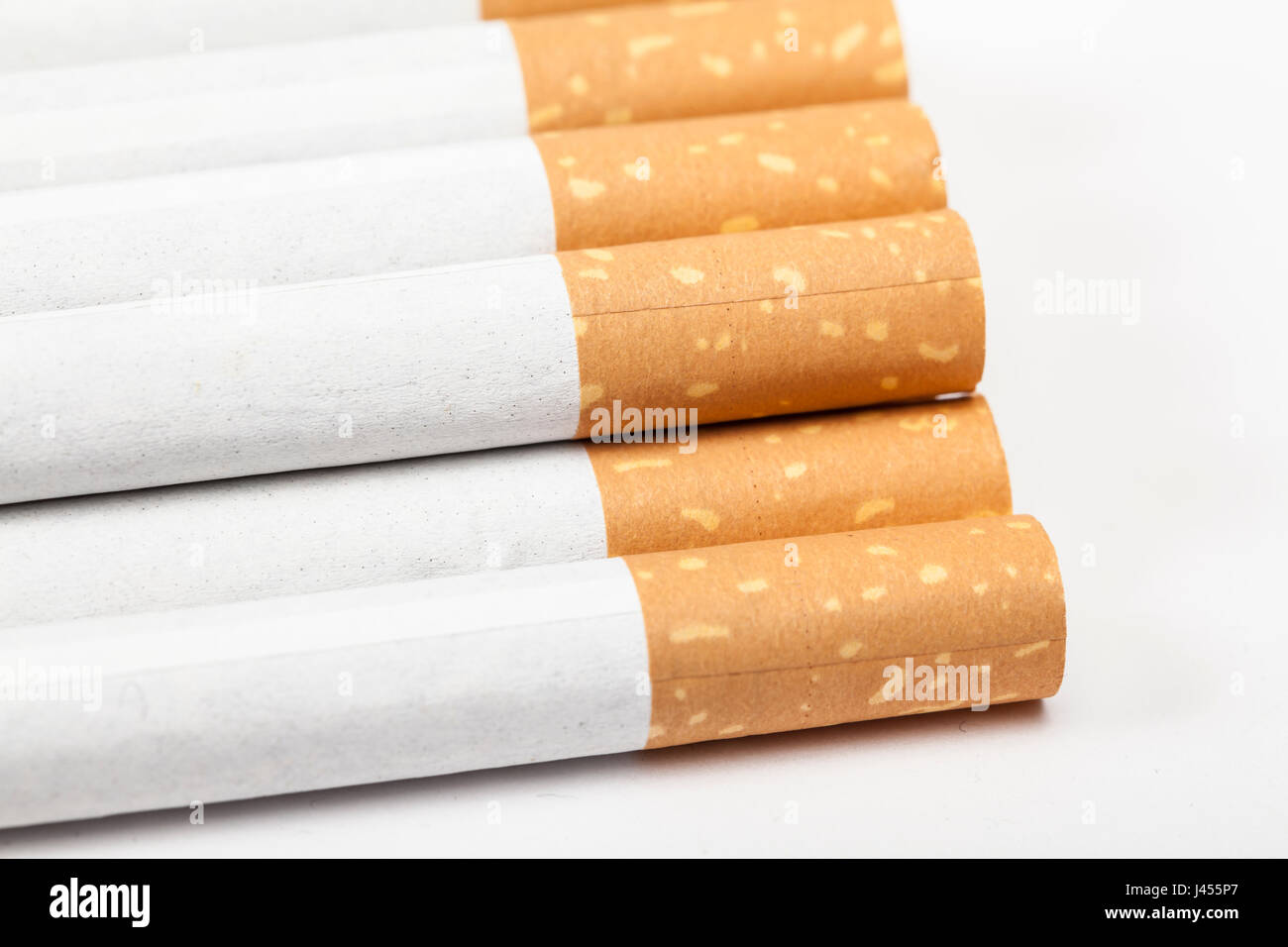 Close up stack cigarettes hi-res stock photography and images - Alamy