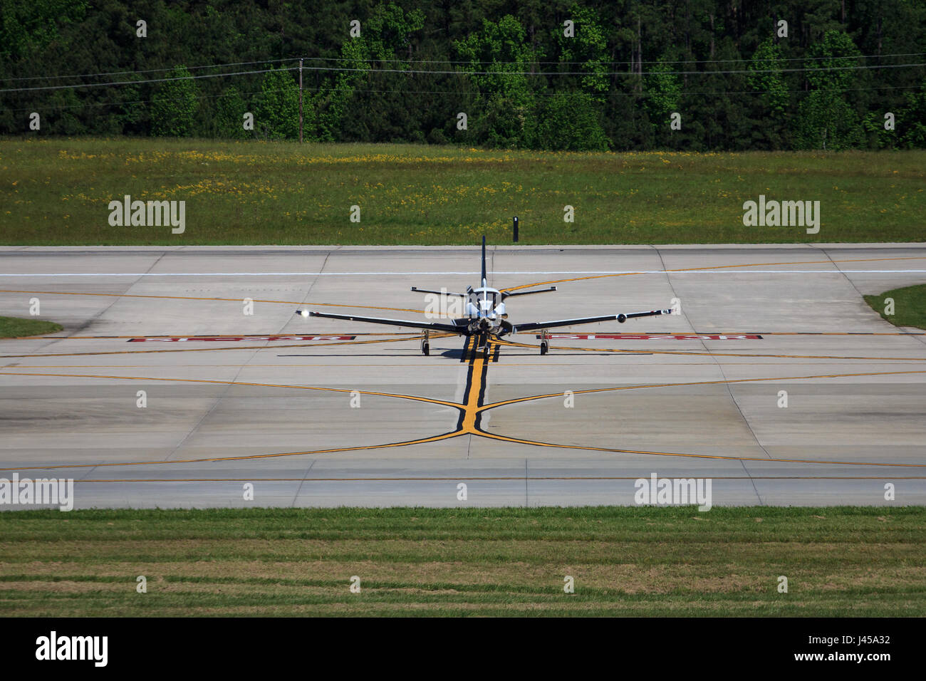 Small Propeller or Prop Plane on taxiway at RDU Airport Stock Photo - Alamy