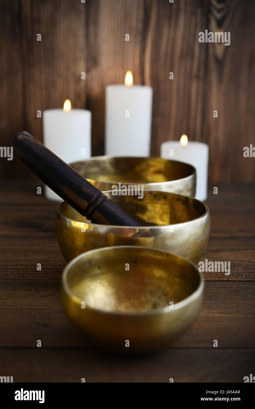 Tibetan handcrafted singing bowls hi-res stock photography and images ...