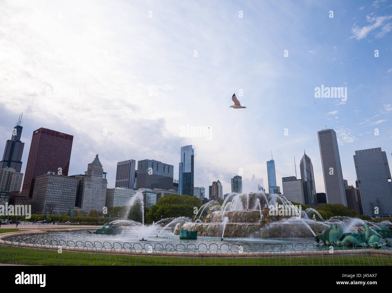 Boeing headquarters chicago hi-res stock photography and images - Alamy
