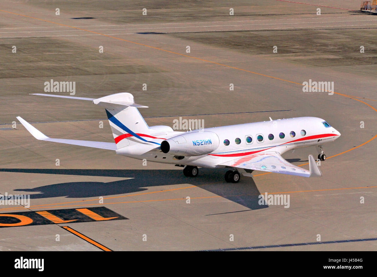 Gulfstream G 650 at Haneda Airport Tokyo Japan Stock Photo - Alamy
