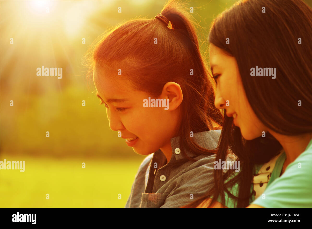 Self portrait study hi-res stock photography and images - Alamy