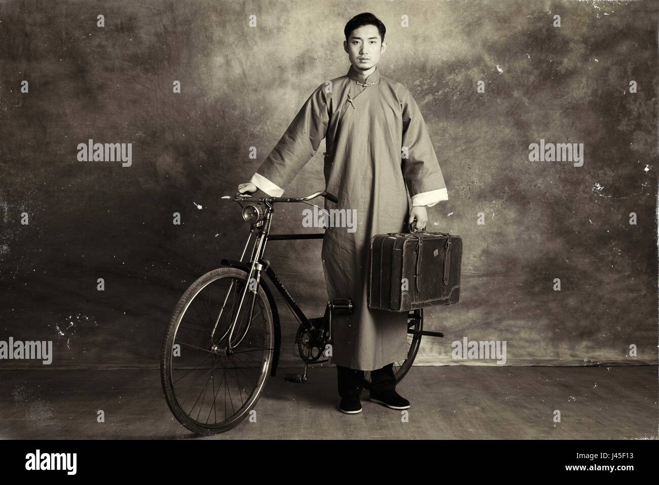 Retro young man Stock Photo - Alamy