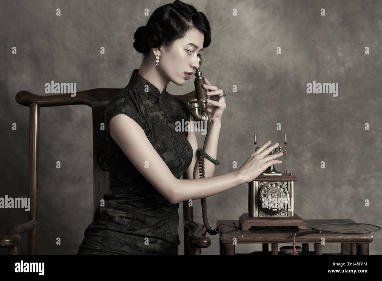 Retro ladies figure Stock Photo - Alamy
