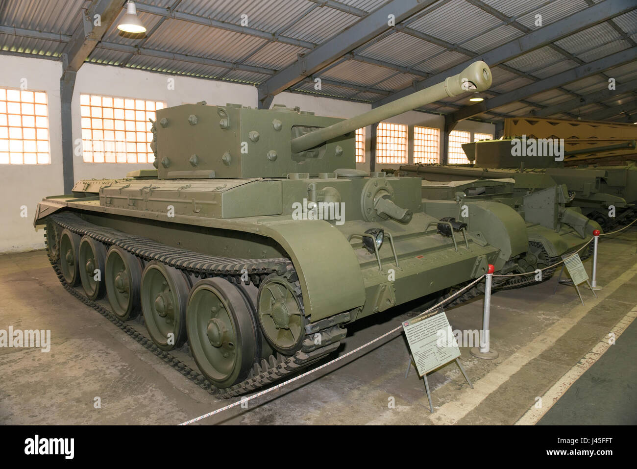 Cromwell tank hi-res stock photography and images - Alamy