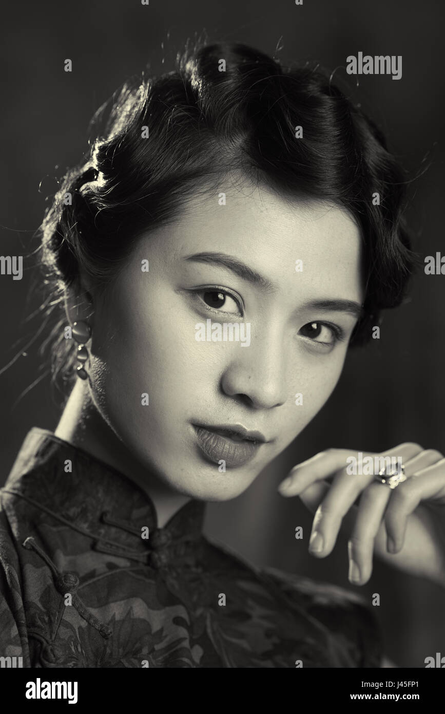 Retro ladies figure Stock Photo - Alamy