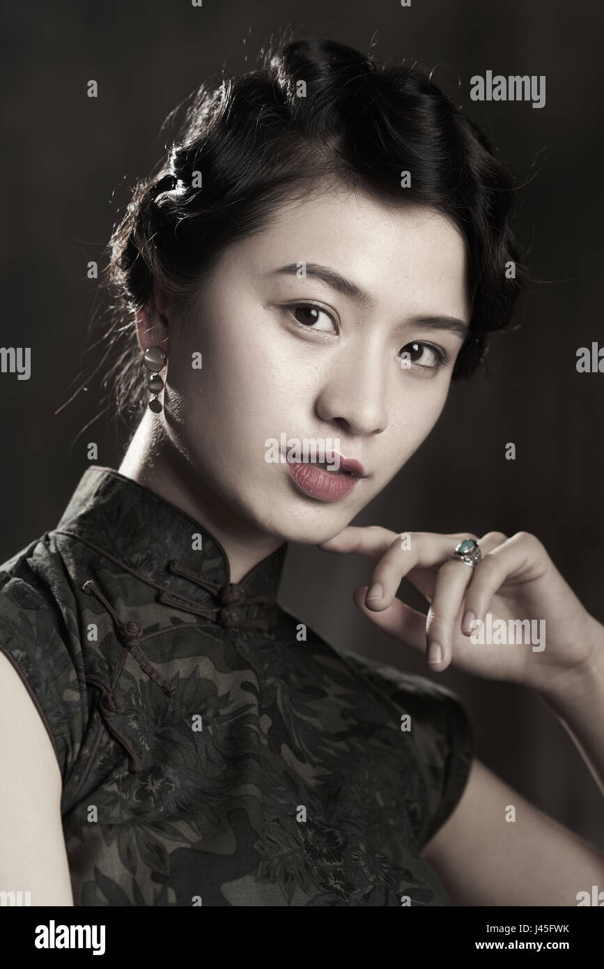 Retro ladies figure Stock Photo - Alamy